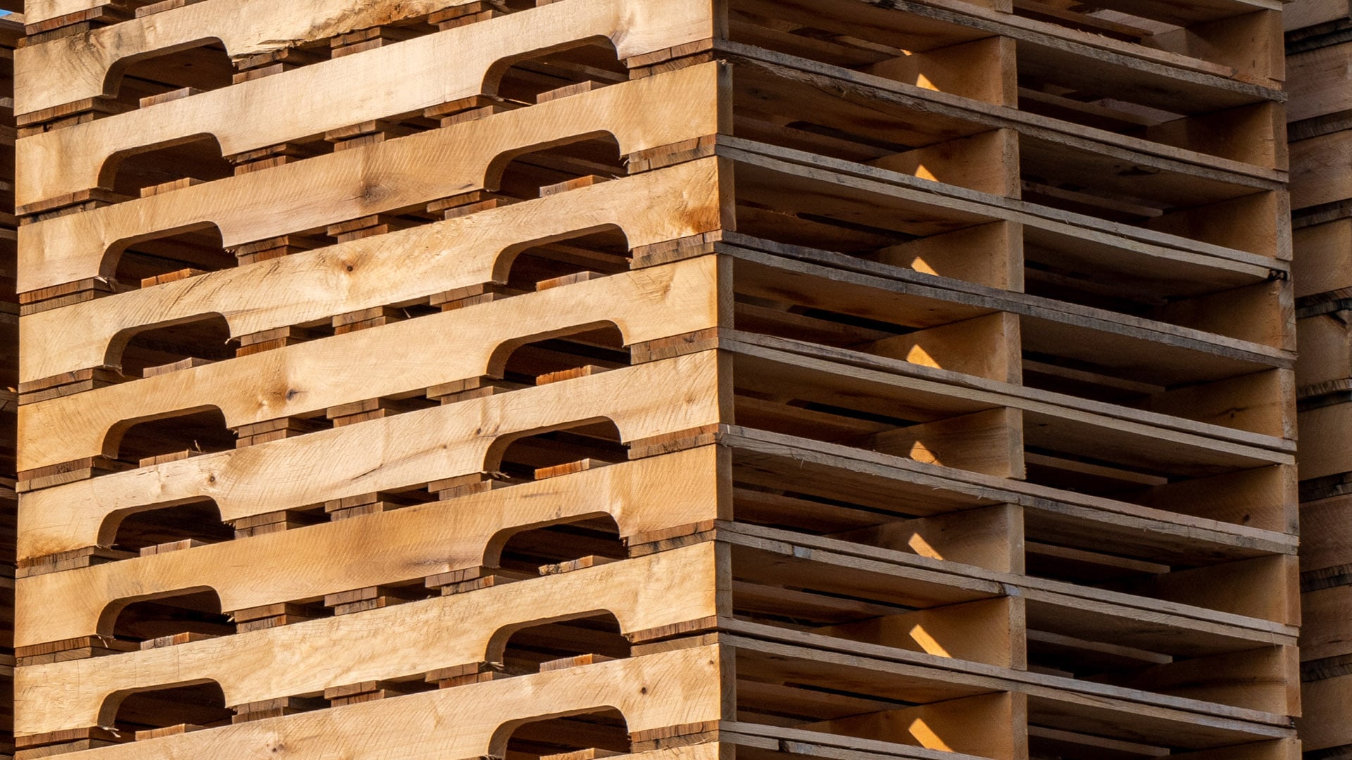 Wood Pallets For Sale | Buy Used or New Pallets from Kamps